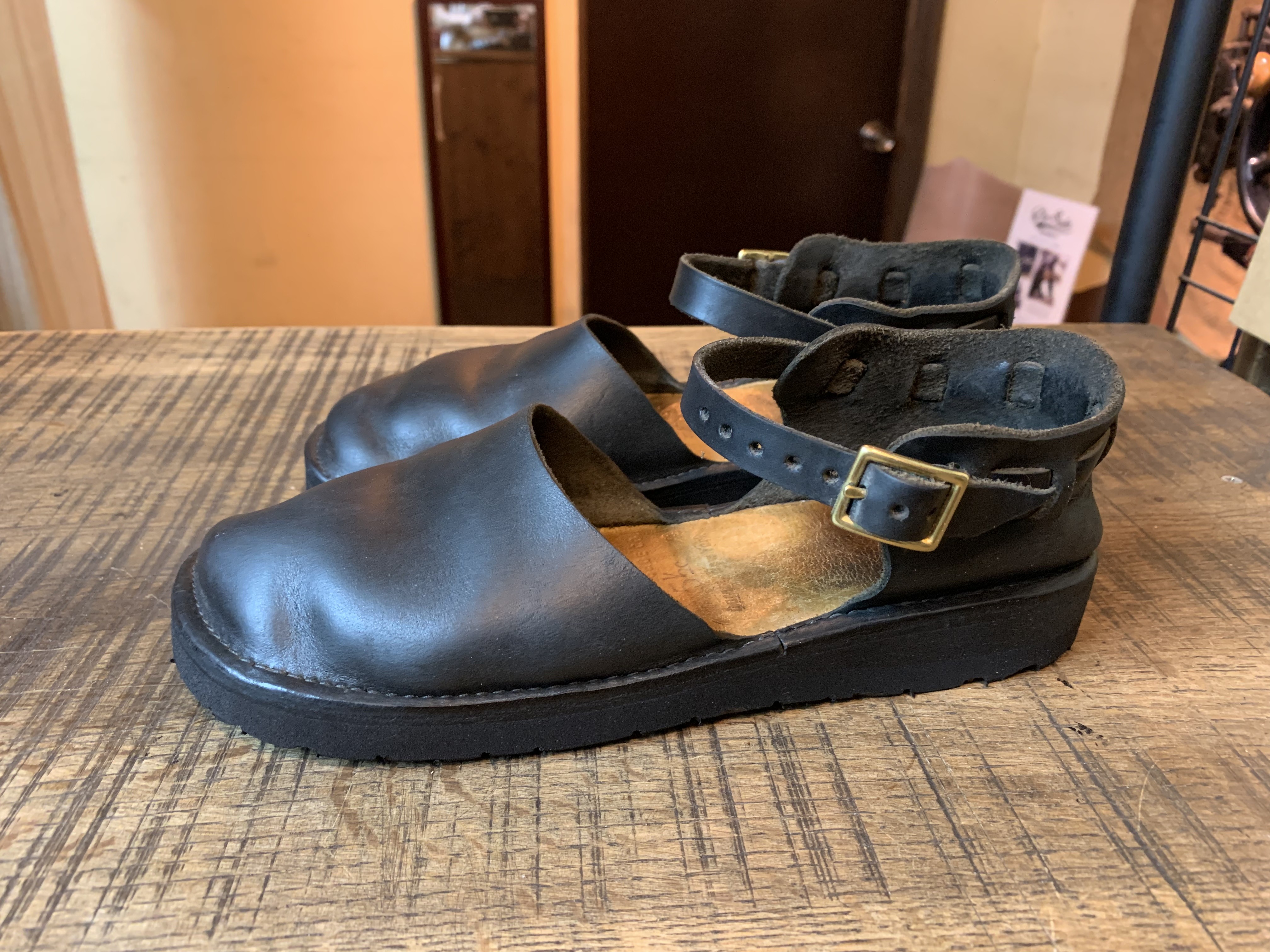 オーロラシューズ ニューチャイニーズ vibram#8327ソール交換: ソールリペア＆カスタム RED CLOUD