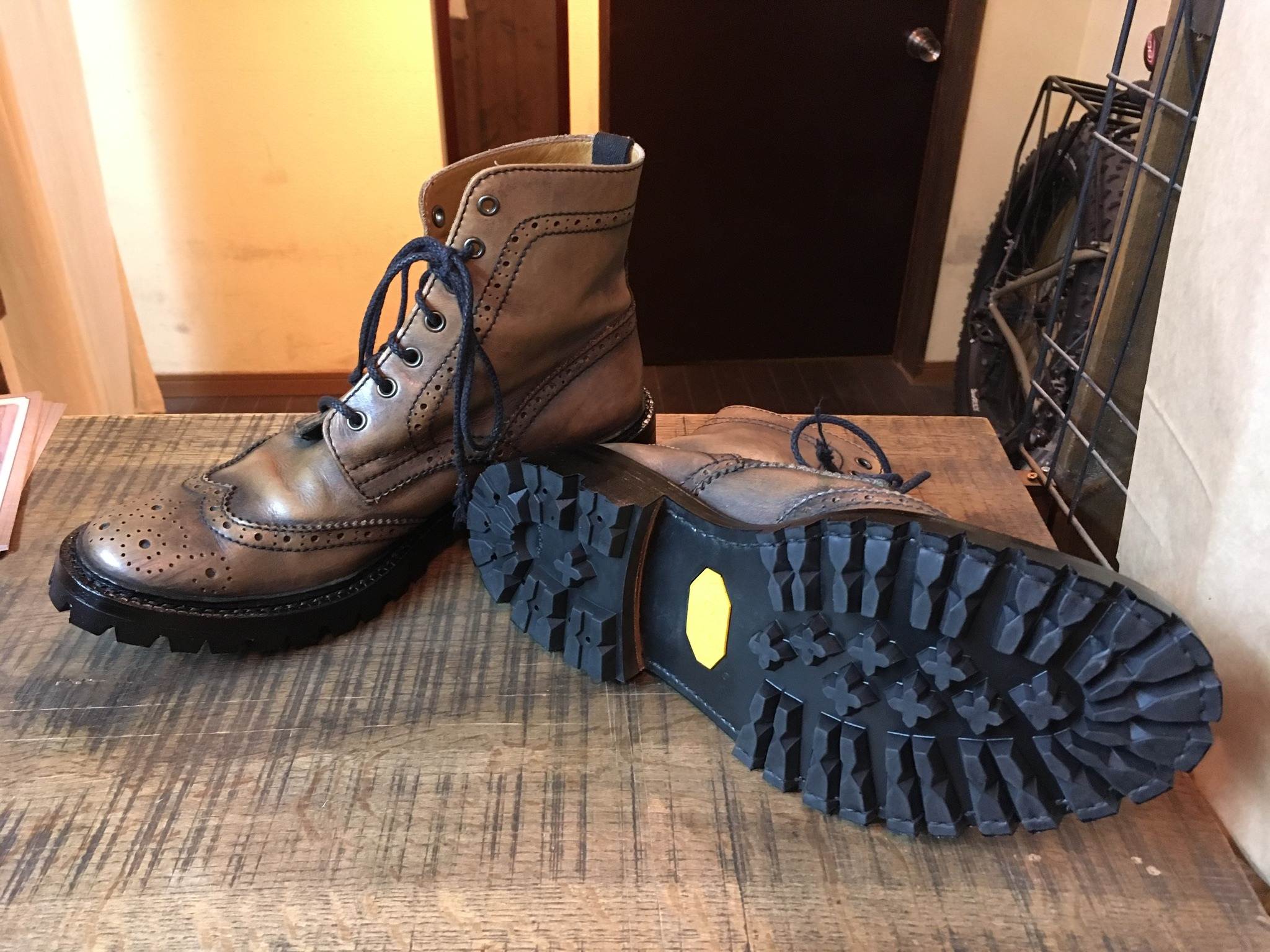 COMME des GARÇONS(コムデギャルソン) カントリーブーツ vibram COMME des GARÇONS(コムデギャルソン) カントリーブーツ vibram