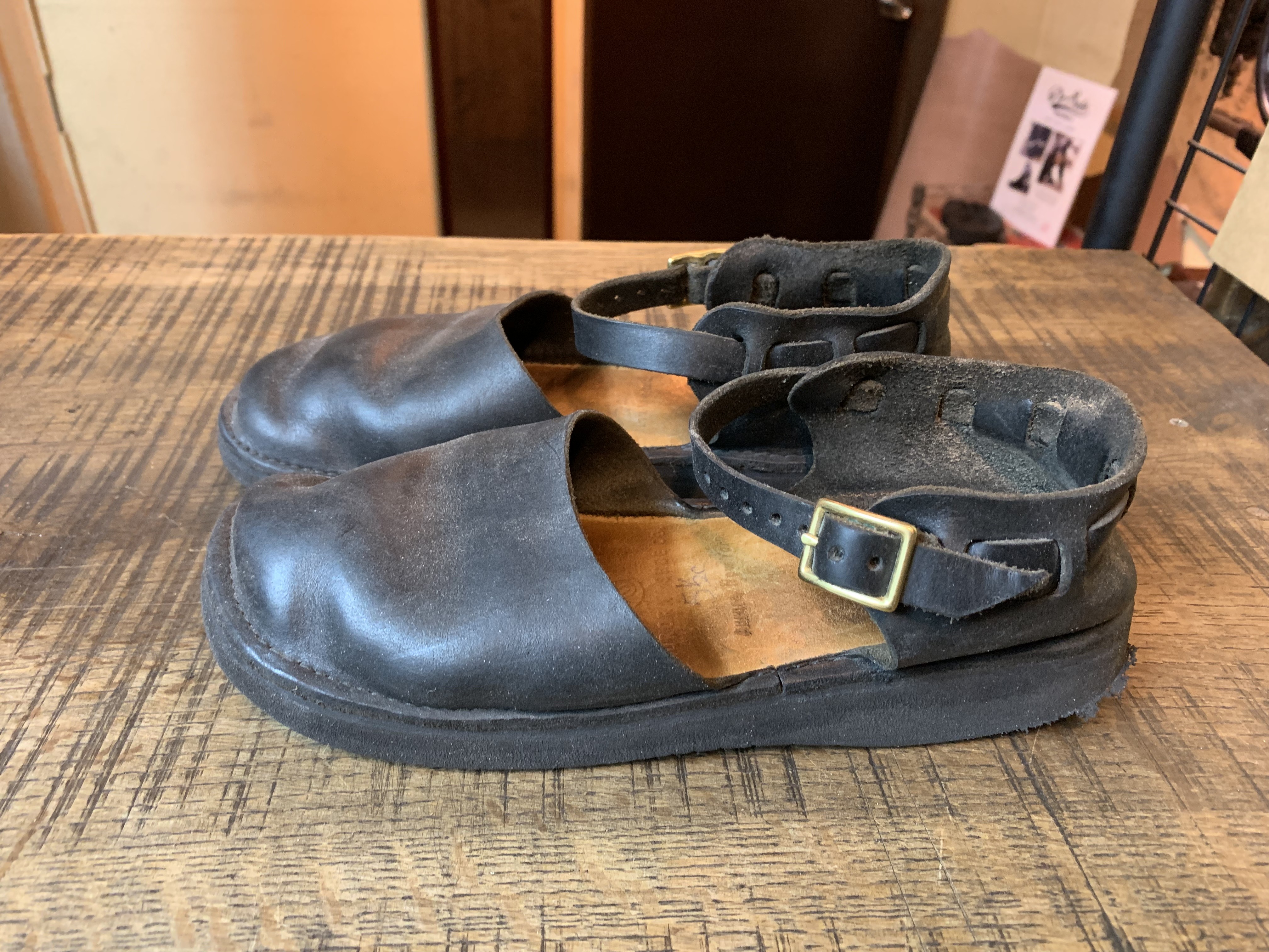 オーロラシューズ ニューチャイニーズ vibram#8327ソール交換: ソールリペア＆カスタム RED CLOUD