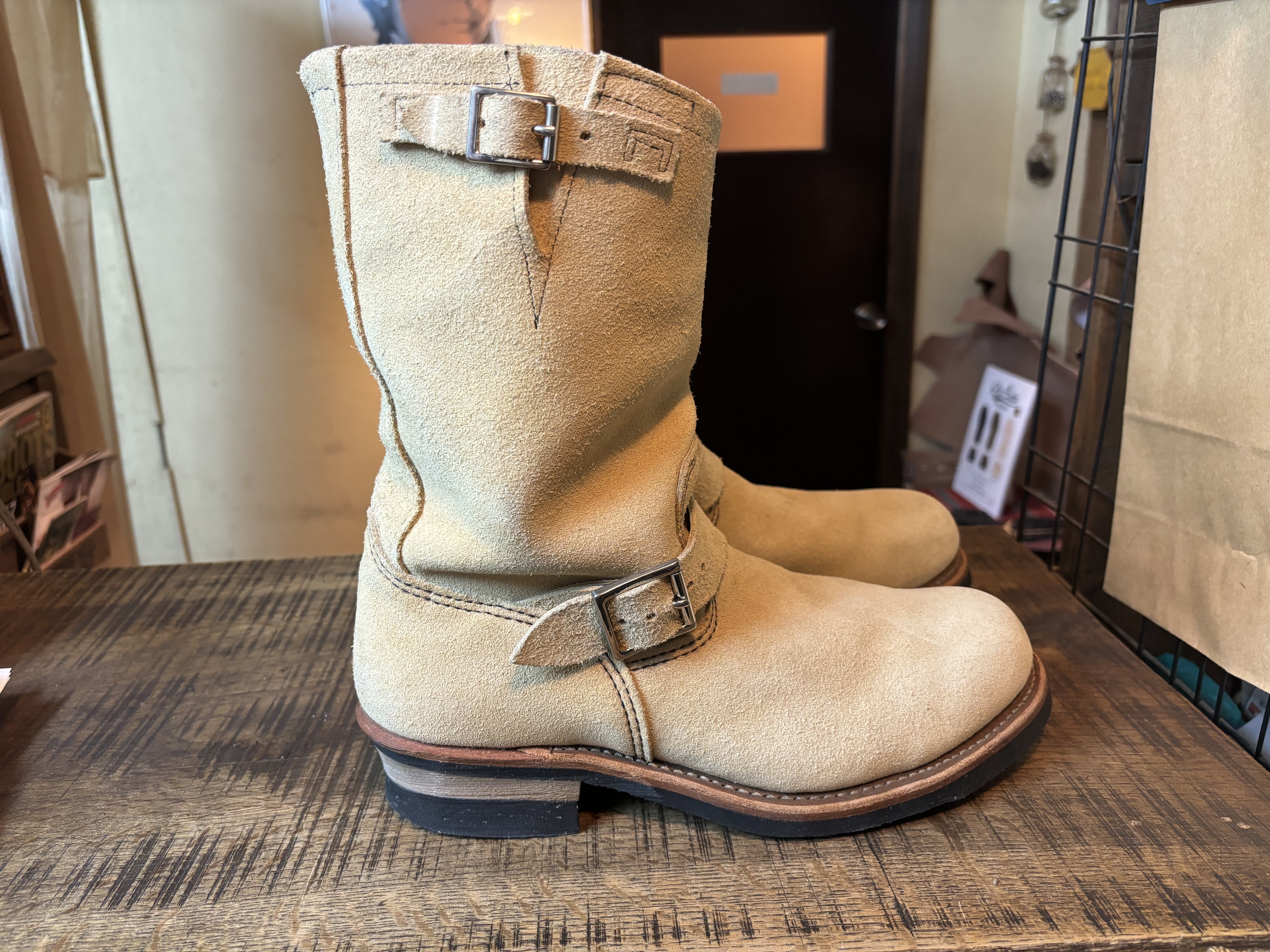 Redwing 8268 スエードエンジニアブーツ シャフト詰め: ソール Redwing 8268 スエードエンジニアブーツ シャフト詰め: ソール